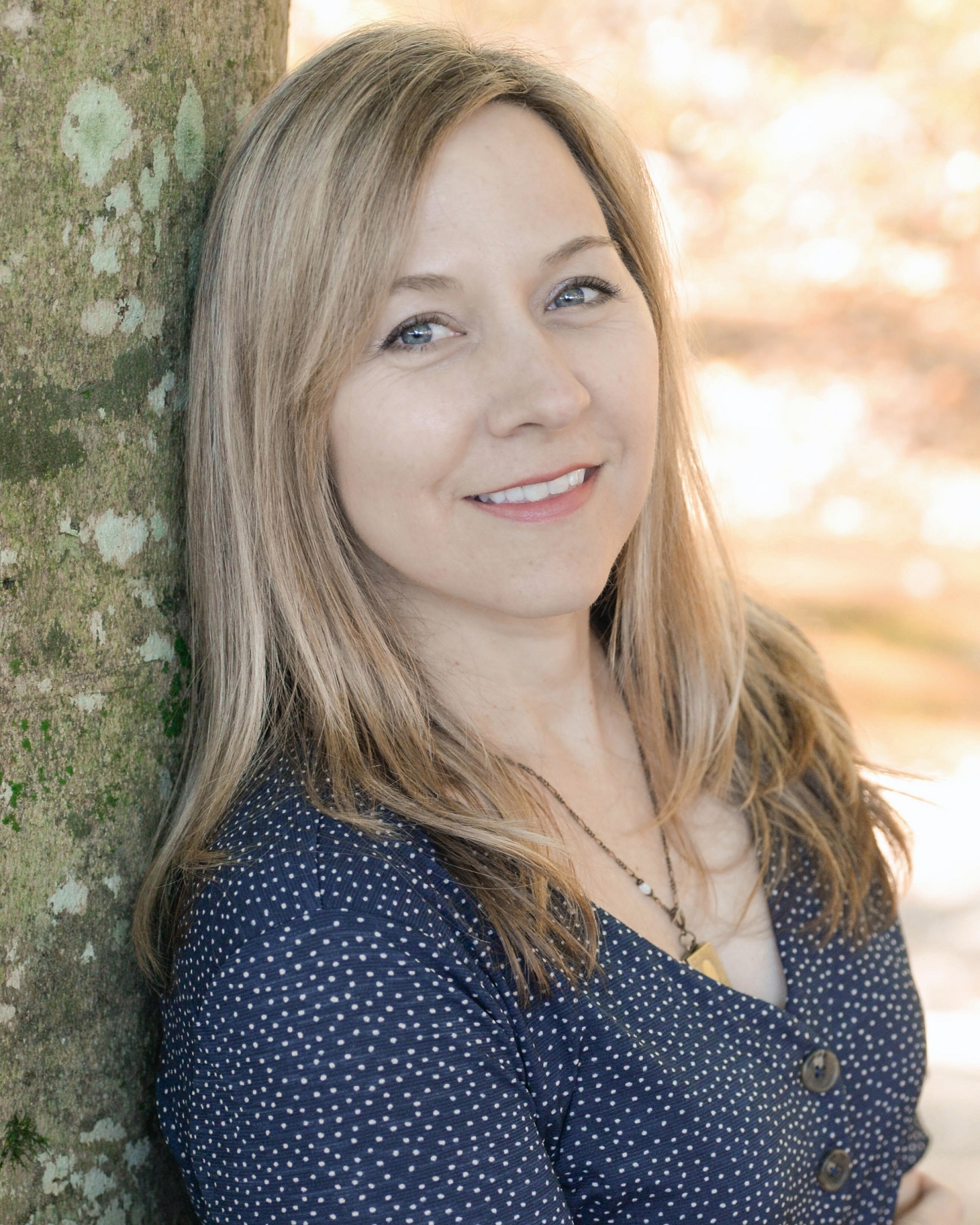 Snowstorm Sabotage: Kerry Johnson's Debut Novel - Alisa Hope Wagner